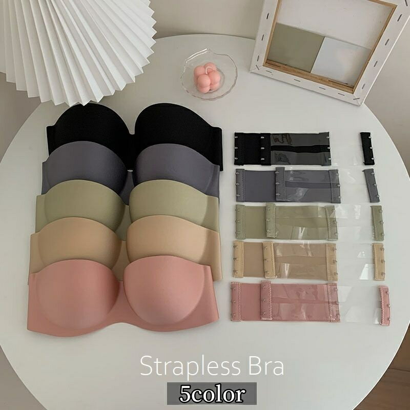 オフショルダーのトップスやドレスの着用時にぴったりなストラップレスブラ☆バックシャンデザインのトップスにぴったりなクリアタイプのバックストラップ付きです♪ 【カラーについて】生産ロットにより柄の出方や色の濃淡が異なる場合がございます。お使い...