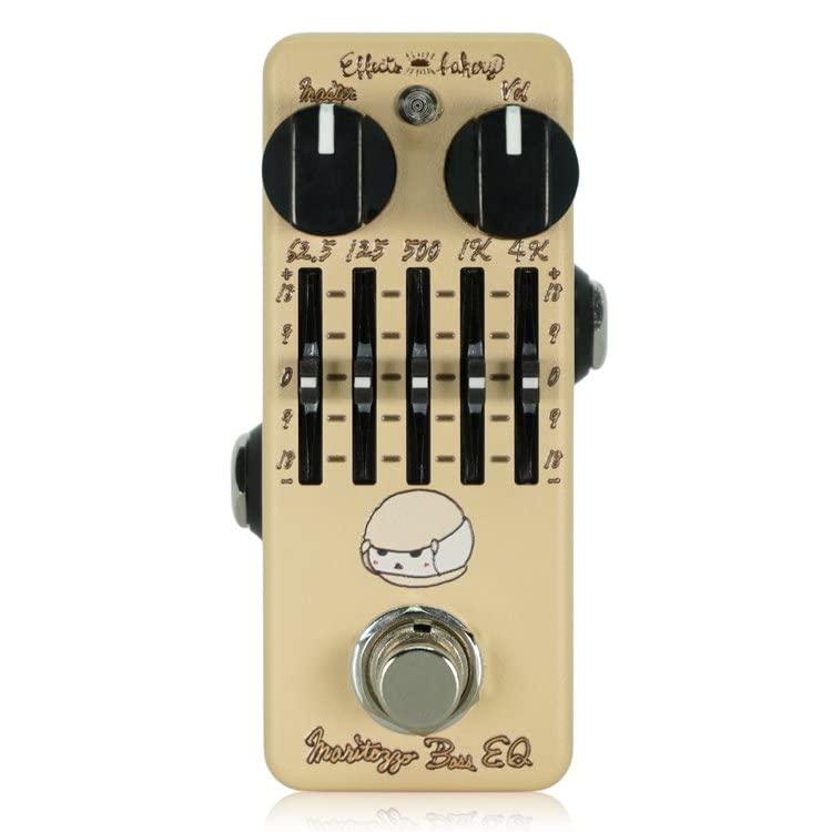 Effects Bakery Maritozzo Bass EQ グラフィックイコライザー ベースエフェクターMaritozzoBassEQは、スタンダードなセンターマイナスDC9Vアダプターで駆動します。電池はお使いになれません。種類：イ...