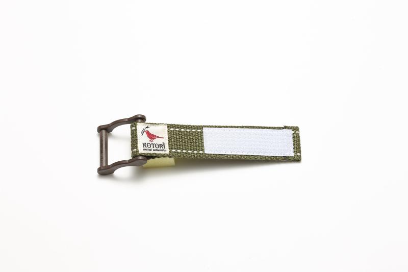 リコーダーの音を小さくできるdim.dim.ソプラノ用ソプラノ用　長さ:約15.3cm　幅:約3.6cm　厚み:約2.6cmリコーダーの窓から出る息の量を抑えることにより、楽器の音量を小さくします。交換用スポンジを別途販売しております。長期...