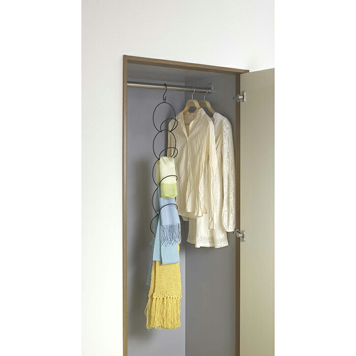 商品詳細 繋げて分けて組合せ自在。簡単連結。リングとリングを引っ掛けるだけ。帽子・スカーフ・小物雑貨をまとめて収納できる便利な連結ハンガー。 ブランド 山崎実業 商品名 ジョイントハンガー リングス ブラック SPEC ◆サイズ(約)約14...