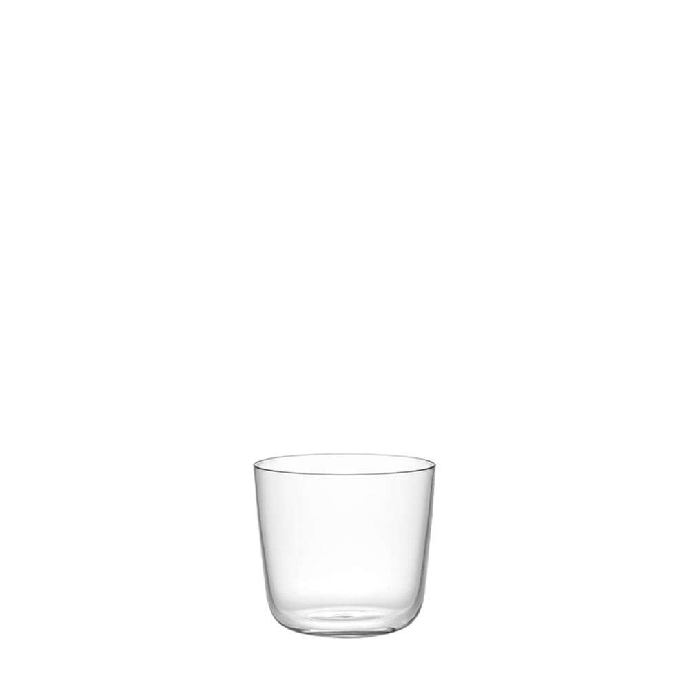 気軽に使える、ふだんの一杯に。 シンプルで軽やかなフォルムのグラス。日常使いやカジュアルなレストランでも扱いやすい一品です。 水やお茶はもちろん、気取らず使える、毎日の頼れるグラスです。 生産国：スロバキア サイズ：口径83mm　高さ：75...