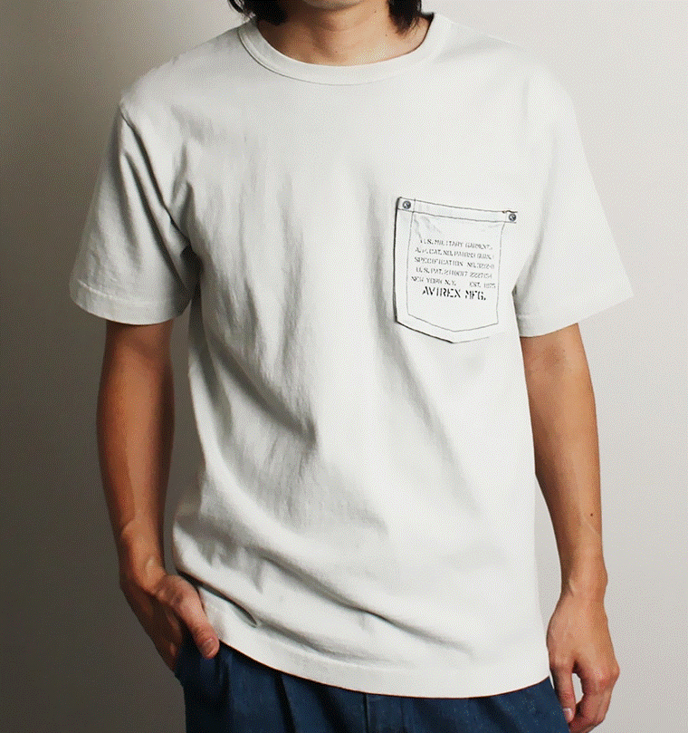 DESCRIPTION 洗いこまれたデニムポケットが印象的！ USEDライクなこなれた雰囲気のポケットTが登場です！ ボディーにはドライ感がありしっかりと目の詰まったUSAコットンを使用。 トンプキン編み機で編み上げられた厚手で柔らかい天竺...