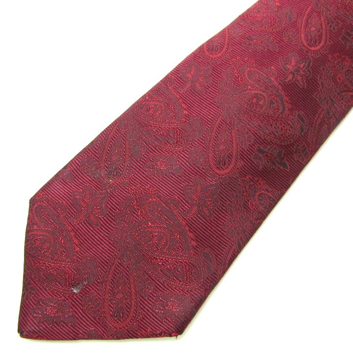【状態追記】 若干汚れ箇所あり 【付属品】 なし / 商品サイズ (こちらのサイズ表記は平置き採寸のサイズです。) 表記サイズネクタイ全長大剣幅小剣幅 ---約152cm約8cm約4cm サイズガイドはこちら /商品詳細 ブランド名 Sav...