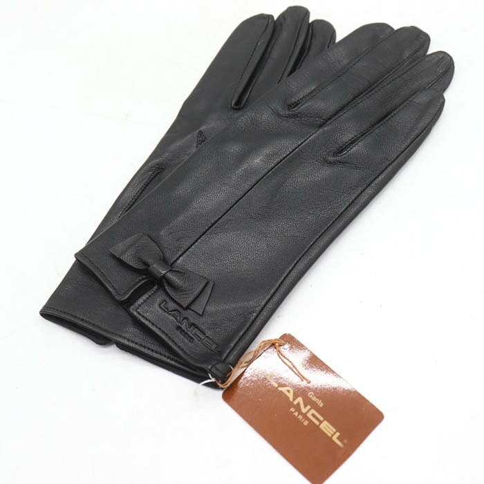 【状態追記】 全長約20cm 手首周り約18cm 【付属品】 なし / 商品サイズ (こちらのサイズ表記は平置き採寸のサイズです。) 表記サイズ --- サイズガイドはこちら /商品詳細 ブランド名 LANCELランセル 特徴 --- 素材...