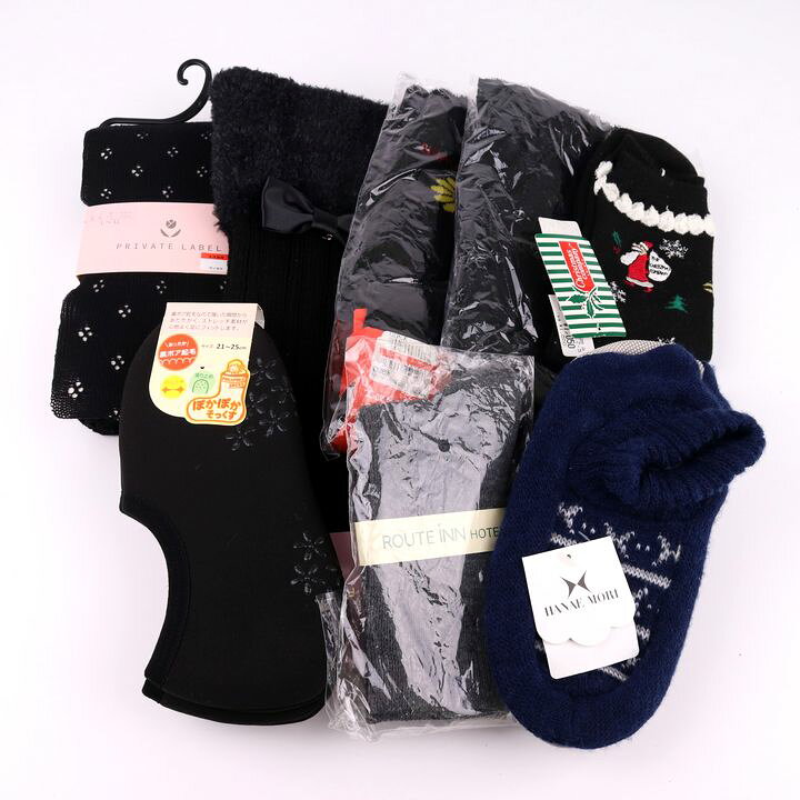 【状態追記】 サイズ様々のおまとめ商品です。一部、キッズサイズ含まれます。/おまとめ商品の為、1点ずつのご質問にはお答え出来かねます。ご了承くださいませ。 【付属品】 なし / 商品サイズ (こちらのサイズ表記は平置き採寸のサイズです。) ...