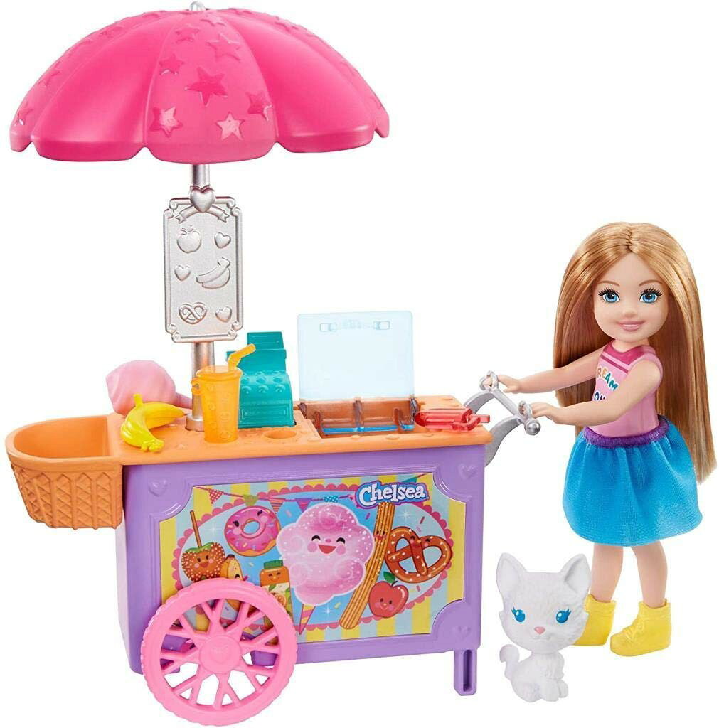 PRODUCT DETAILS バービー クラブ・チェルシー スナックカート プレイセット ドール おままごとセット 着せ替え人形 子猫 ペット 6インチ【商品仕様】・ 内容：チェルシー人形、子猫のペット、スナックカート、レジ、スナックパー...