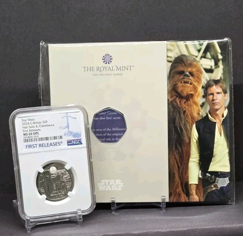 PRODUCT DETAILS 【商品情報】・鑑定機関:NGC・グレード:MS69 DPL FR・発行年・発行国:2024年 イギリス・額面:50ペンス・テーマ・シリーズ:スターウォーズ ハン・ソロ＆チューバッカ・素材・重量:-・鑑定番号:...