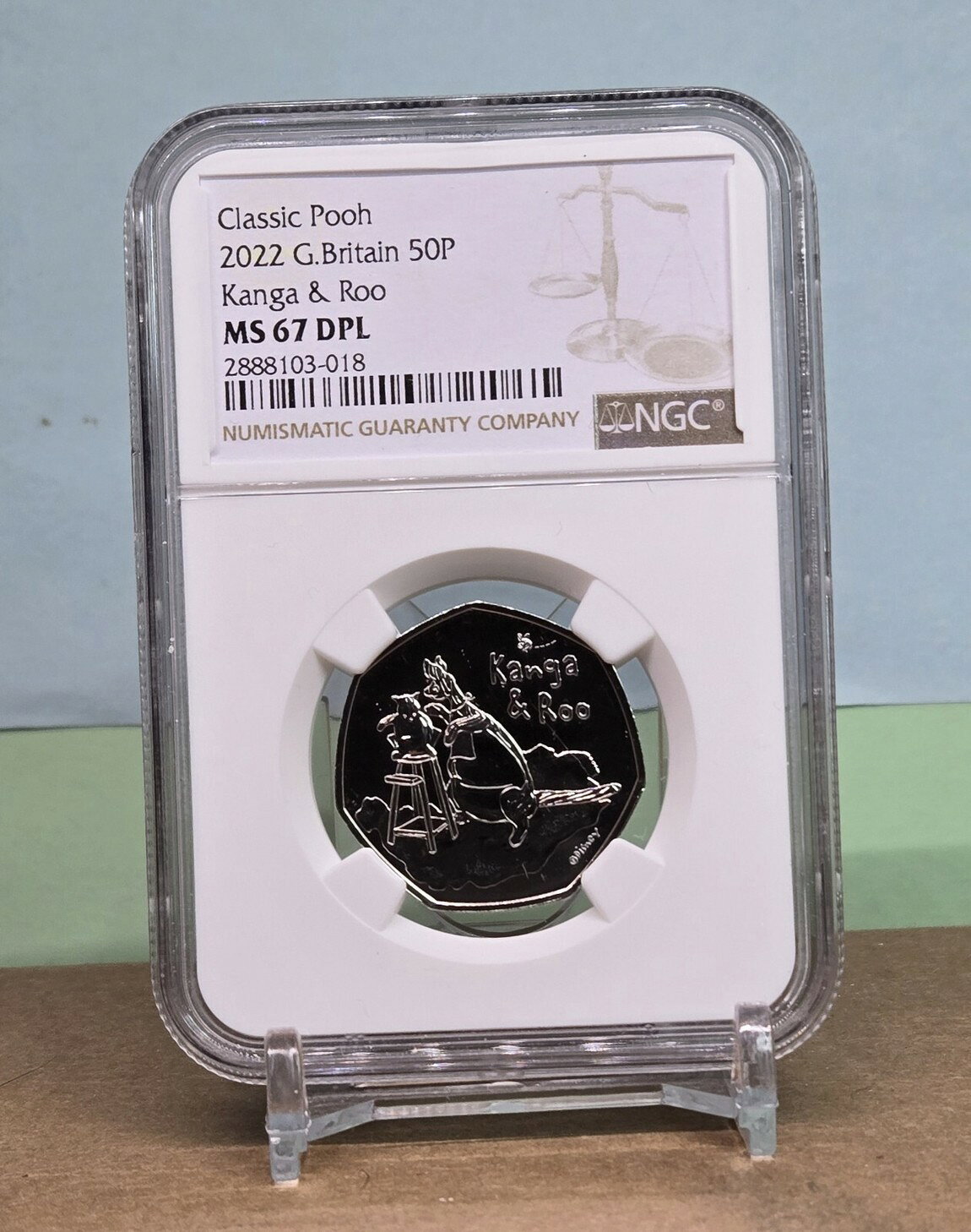 PRODUCT DETAILS 【商品情報】・鑑定機関: NGC・グレード: MS67 DPL・発行年・発行国: 2022年・イギリス・額面: 50ペンス・テーマ・シリーズ: ディズニー くまのプーさん（カンガ＆ルー）・素材・重量: 非貴金...