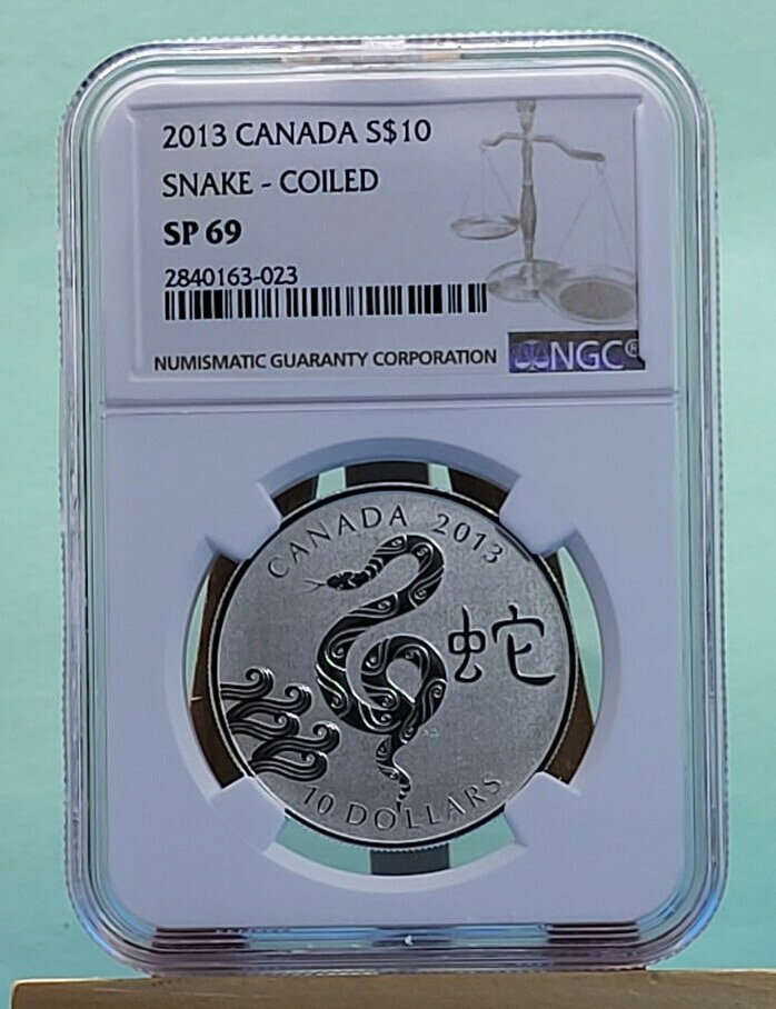 PRODUCT DETAILS 【商品情報】・鑑定機関：NGC・グレード：SP69・発行年・発行国：2013年・カナダ・額面：10ドル・テーマ・シリーズ：十二支 巳年 ヘビ・素材・重量：銀貨・15.87g・付属品：元箱・保証書(COA)【コ...
