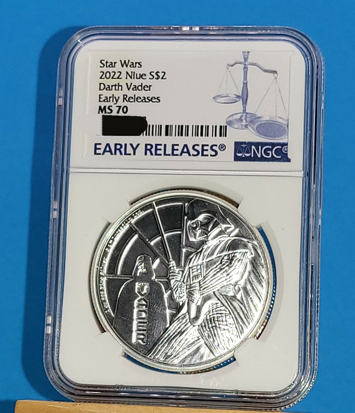 PRODUCT DETAILS 【商品情報】・鑑定機関：NGC・グレード：MS70 ER・発行年・発行国：2022年 ニウエ・額面：2ドル・テーマ・シリーズ：スターウォーズ ダース・ベイダー・素材・重量：銀貨 1オンス【コンディション】・第...