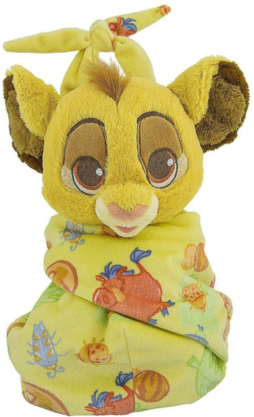 PRODUCT DETAILS ディズニー ライオンキング シンバ ブランケット付き ぬいぐるみ ポーチ入り 人形 ディズニーパーク限定【商品仕様】・ キャラクター：シンバ（ライオンキング）・ アイテム種別：ブランケット付きぬいぐるみ・ 付...