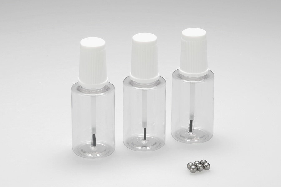 ■製品仕様 ■3本入 ■製品素材：ボトル：PET、フタ・ハケ軸：PP、ハケ：ナイロン ■容量：約22ml ■付属品：かくはん用ステンレス球×6個 ※説明用の写真に使用している本製品以外の工具・材料・部品などは含まれておりません。 【ご注意】...