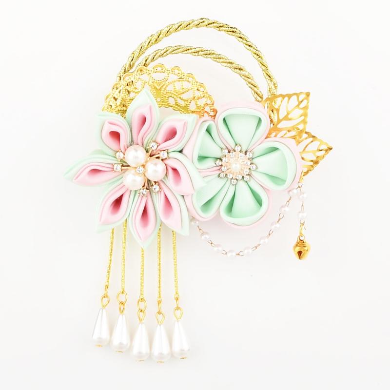 TOMAZON 可愛い 髪飾り 七五三 三歳 七歳 つまみ細工 花 レディース 和装 着物 女の子 結婚式 子供 卒業式 お祝い ギフトこのかわいい髪飾りは家族、子供、友達への良いプレゼントで、それをつけると優雅で魅力的になります。