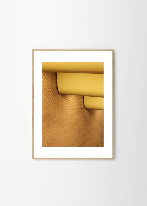 THE POSTER CLUB ポスタークラブ Yellow U-Bahn 50×70cm Julie Brixジークレープリントという手法でPOSTER CLUBのために特別に作成されています。ジークレープリントとはフランス語で「吹き付け...