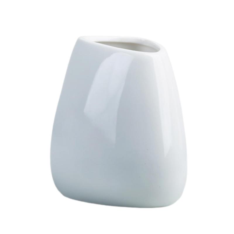 COZENTA 花瓶 一輪挿し セラミック 割れない フラワーベース おしゃれ モダン 卓上 花器このモダンなデザインの花瓶は、生花、ドライフラワー、人工花を入れることでお部屋を華やかに彩ります。エレガントなデザインの一輪挿しは、家庭、結婚...