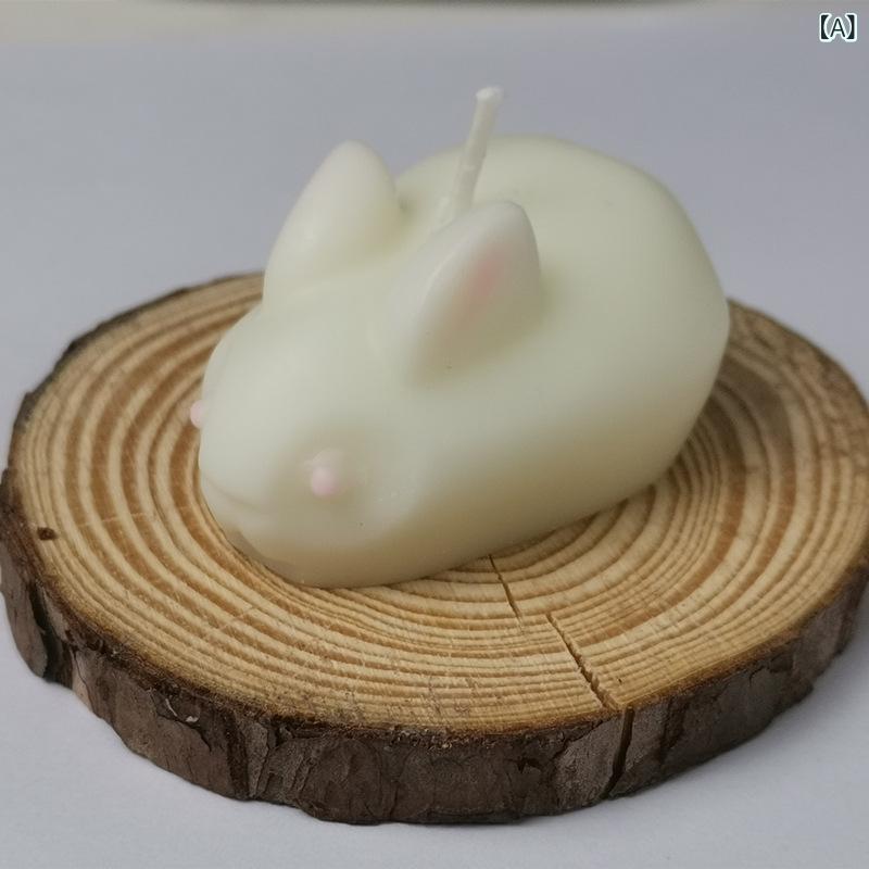ウサギの 年の 贈り物の 卸売りの ウサギの 香 薫の ろうそくの 大豆の ワックスの 活動の 贈り物は 贈り物を 贈って 家の 置物を 飾って 装飾を 撮影 します。ブランド: 箱舟キャンドル貨物番号: TZ-01材質: 大豆ワックスクラ...