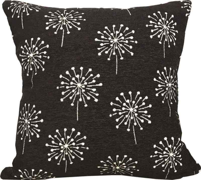 クッションカバー カラン おしゃれ シェニール織 45cm フラフBKサイズ：45×45cm素材：綿、ポリエステル生産国：中国シェニール織りのやさしい触りごこちで人気。ロングセラーのクッションカバーシリーズ。デザインのバリエーションも豊富に...