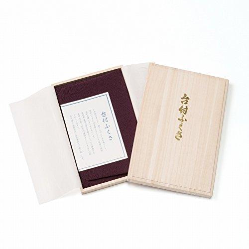 台付袱紗 無地 白裏地 紫 慶弔両用サイズ：縦 約33cm×横 約33cm 台：縦 約19cm×横 約12cm品質：表 絹100%　裏 ポリエステル100％　台 ABS樹脂慶弔両面台付日本製台を固定できるバンド、フック付き