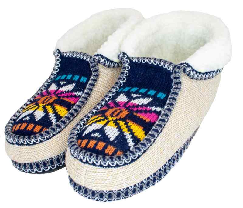 [St.espoir] ふんわり あたたか もこもこ ルームシューズ ニット ボア付き 民族調柄 (L)【サイズ】S：22cm　M：23cm L：24cm ニット素材の為、足の形に合わせて伸びますが、幅広・甲高の方はワンサイズ上をお選びくだ...