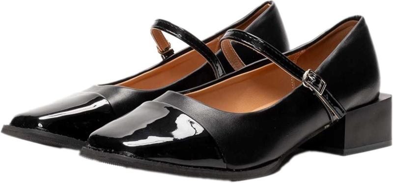 [シュベック] スクエアトゥ ストラップ パンプス ZPT-0005 レディース素材・材質:アッパー(甲革)/合成皮革、アウトソール(靴底)/合成素材生産国:中国ヒール高さ:4.0cm