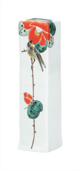 九谷焼いわたや 7.5号花瓶・椿にめじろ K9-1329サイズ:辺6×高23.5cm素材・材質:磁器生産国:日本化粧箱入