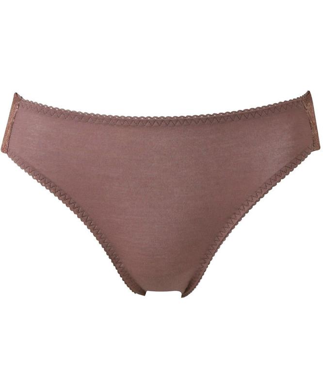 [ワコール] ショーツ ここちよくフィット 伸縮性 PPD146 レディース伸縮性があり、ここちよくフィット　風合いのよいストレッチ性のある素材を使用クロッチ肌側の前部分は、身生地に縫い付けていない仕様洗濯：洗濯機可お洗濯は、必ず「取り扱い...