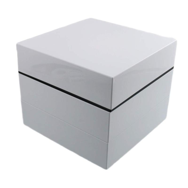 テーブルウェアイースト 重箱 和モダンオードブル スクエア 3段重 18cm ホワイト 仕切り付き 和食器 おせち重 お重箱和モダンな雰囲気で、和洋問わず使える重箱です。 シンプルなスクエア型で、中には便利な仕切りが付いています。こちらは三...