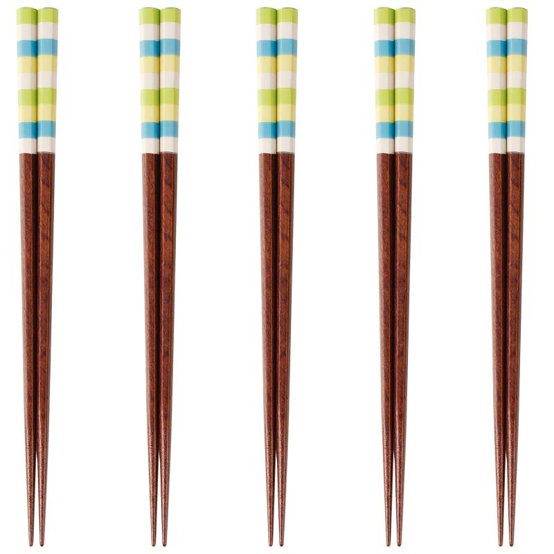 J-kitchens 幸せ箸 5膳 セット 素材：木材 箸 お箸 日本製 PID4258サイズ：約 23cm素材：木材職人が、一膳ずつ丁寧に仕上げた「幸せ箸」。手にする人の暮らしに幸せが訪れ、その幸せが食卓から広がっていくように——そんな想...