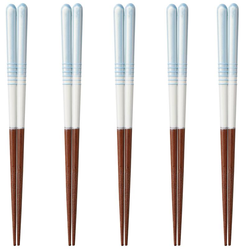 J-kitchens 幸せ箸 5膳 セット 素材：木材 箸 食洗機対応 お箸 日本製 PID6680サイズ：約 18cm素材：木材食洗機対応職人が、一膳ずつ丁寧に仕上げた「幸せ箸」。手にする人の暮らしに幸せが訪れ、その幸せが食卓から広がって...