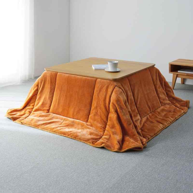 [ベルメゾン] こたつ布団 掛け布団 単品 省スぺース あったか なめらか こたつ掛け布団 メルトロ●詰めもの重量／省スペース正方形：約0.6kg、省スペース長方形：約0.7kg、省スペース長方形（大）：約0.8kg●品質／側地：ポリエステ...