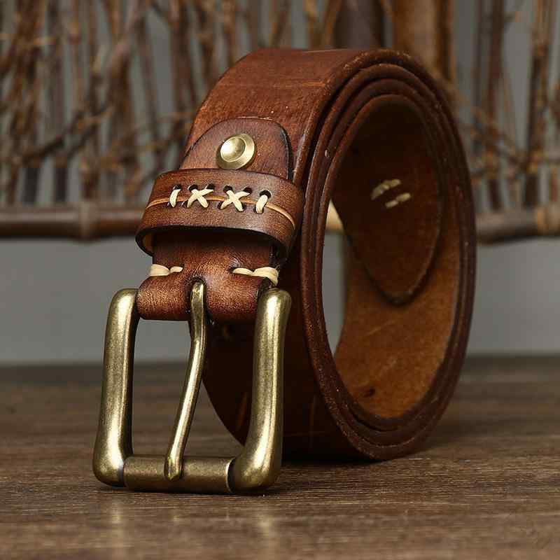 ・主な素材: 本革、トップレイヤー牛革・バックル素材: 銅・留め具: ピンバックル・カラー展開: コーヒー、カーキ、レッドブラウン、ブラック・幅: 約2〜4cm・長さ展開: 100cm、105cm、110cm、115cm、120cm、125...
