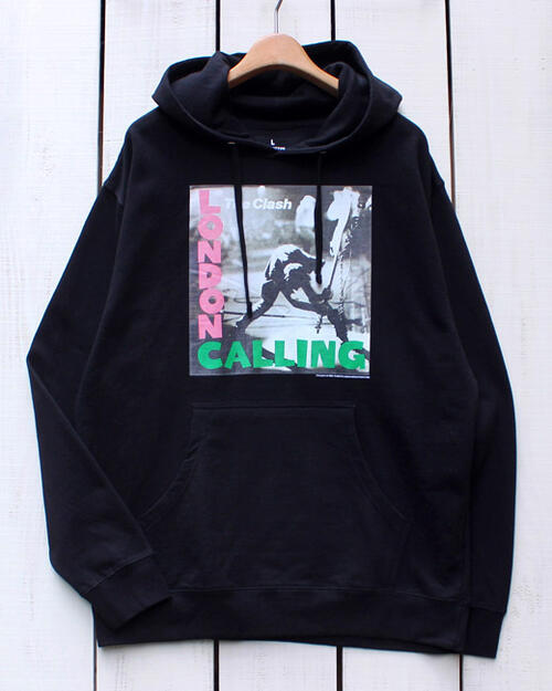 イギリス発、ミュージシャンやバンドなどのライセンスアイテムを手掛ける「 ROCK OFF / ロック オフ 」より、活動期間は1976年から1985年までと長くはないものの、ステージ上での激しいパフォーマンスや幅広い音楽性など、後のミュージ...