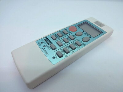 【商品名】三菱 純正エアコン用リモコン NH151 M21ED5426（中古品）中古品の特性上、外箱,取り扱い説明書等は基本的には付属いたしません（付属しているものもございます）。商品として問題があるものではございません、動作いたします。ま...