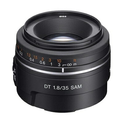 【商品名】Sony Alpha SAL35F18 35mm f/1.8 Aマウント広角レンズ (ブラック)（中古品）中古品の特性上、外箱,取り扱い説明書等は基本的には付属いたしません。商品として問題があるものではございません、動作確認済みと...