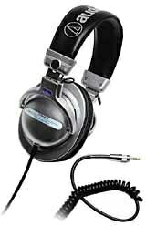【商品名】オーディオテクニカ プロフェッショナルモニターヘッドフォン ATH-PRO5 V（中古品）中古品の特性上、外箱,取り扱い説明書等は基本的には付属いたしません。商品として問題があるものではございません、動作確認済みとなります。商品名...