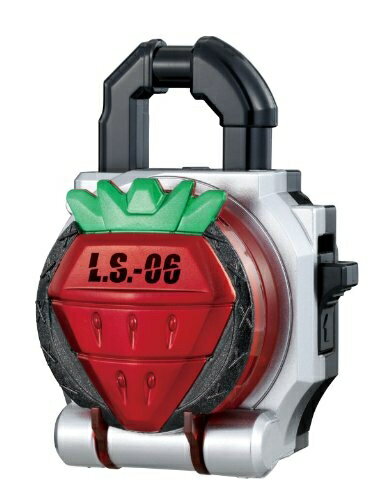 【商品名】仮面ライダー鎧武 (ガイム) DXイチゴロックシード（中古品）中古品の特性上、外箱,取り扱い説明書等は基本的には付属いたしません（付属しているものもございます）。商品として問題があるものではございません、使用可能品となります。また...