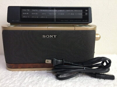 【商品名】SONY FM/AM ホームラジオ A101 ゴールド ICF-A101/N（中古品）中古品の特性上、外箱,取り扱い説明書等は基本的には付属いたしません。商品として問題があるものではございません、動作確認済みとなります。商品名に【...