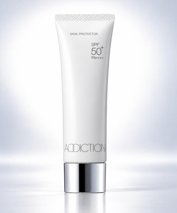 商品名 アディクションスキン プロテクター 商品規格等 30g / 50g 商品詳細 ・SPF50+・PA++++ ・紫外線や乾燥から肌をしっかり保護してくれるサンスクリーン ・みずみずしくのばしやすいのでさらりとしていて、肌に負担を感じさ...
