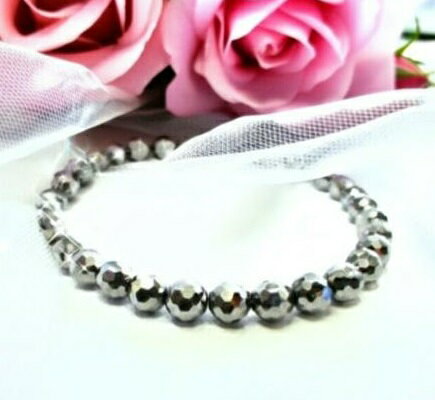 商品説明名称テラヘルツブレスレット 原材料金属シリコン：Siが99％以上販売者ビーイング株式会社山梨県甲府市伊勢2-12-14TEL/FAX：055-269-7720 　　 連装にはポリウレタンゴムを使用しております。 👇簡単...