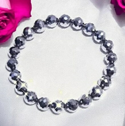 商品説明名称テラヘルツブレスレット 原材料金属シリコン：Siが99％以上販売者ビーイング株式会社山梨県甲府市伊勢2-12-14TEL/FAX：055-269-7720 連装にはポリウレタンゴム使用 👇簡単に玉のサイズ別に選ぶこ...