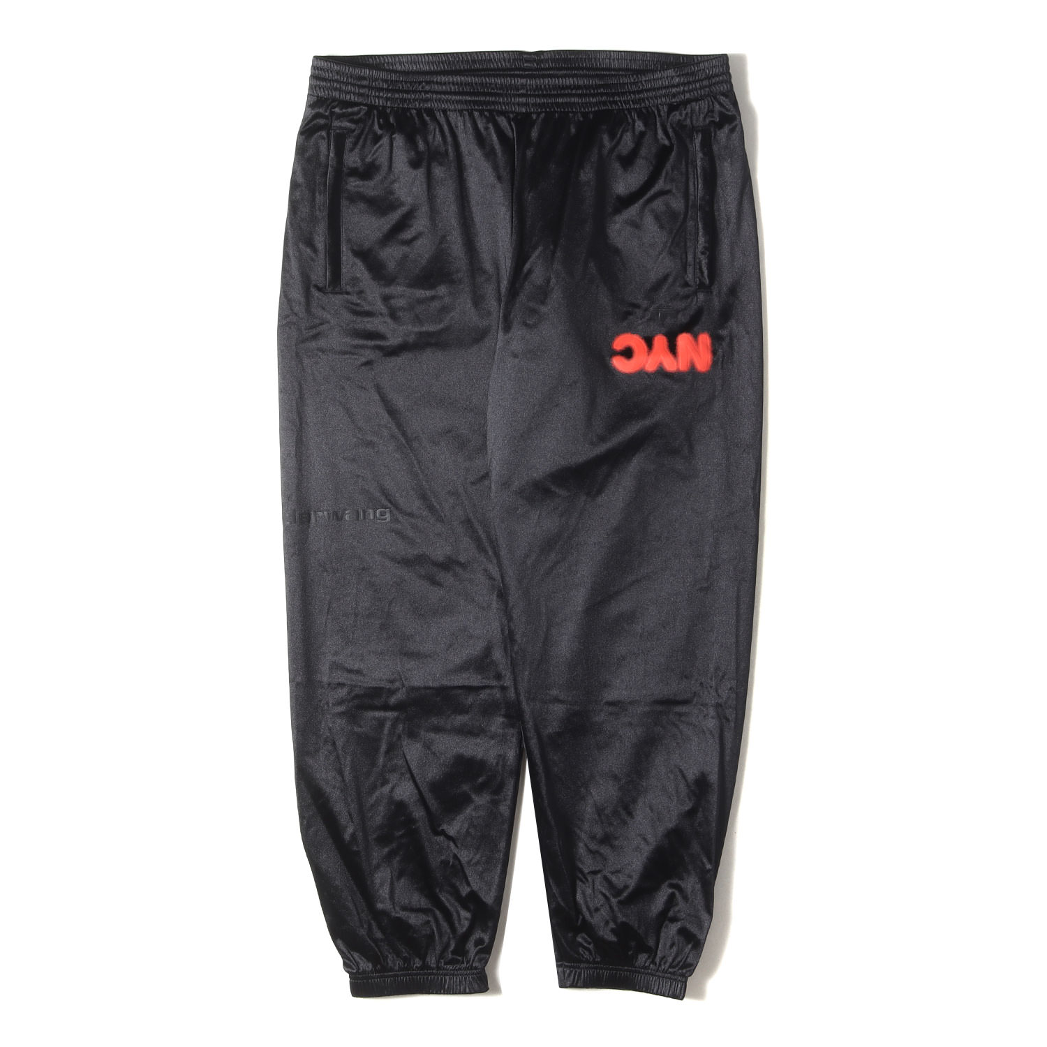 アイテム紹介 ブランド名 ALEXANDER WANG(アレキサンダーワン) リリース時期 2019年秋冬 正式タイトル New York Printing Sports Trousers 品番 FL6905 素材 表地 ナイロン91% ポ...