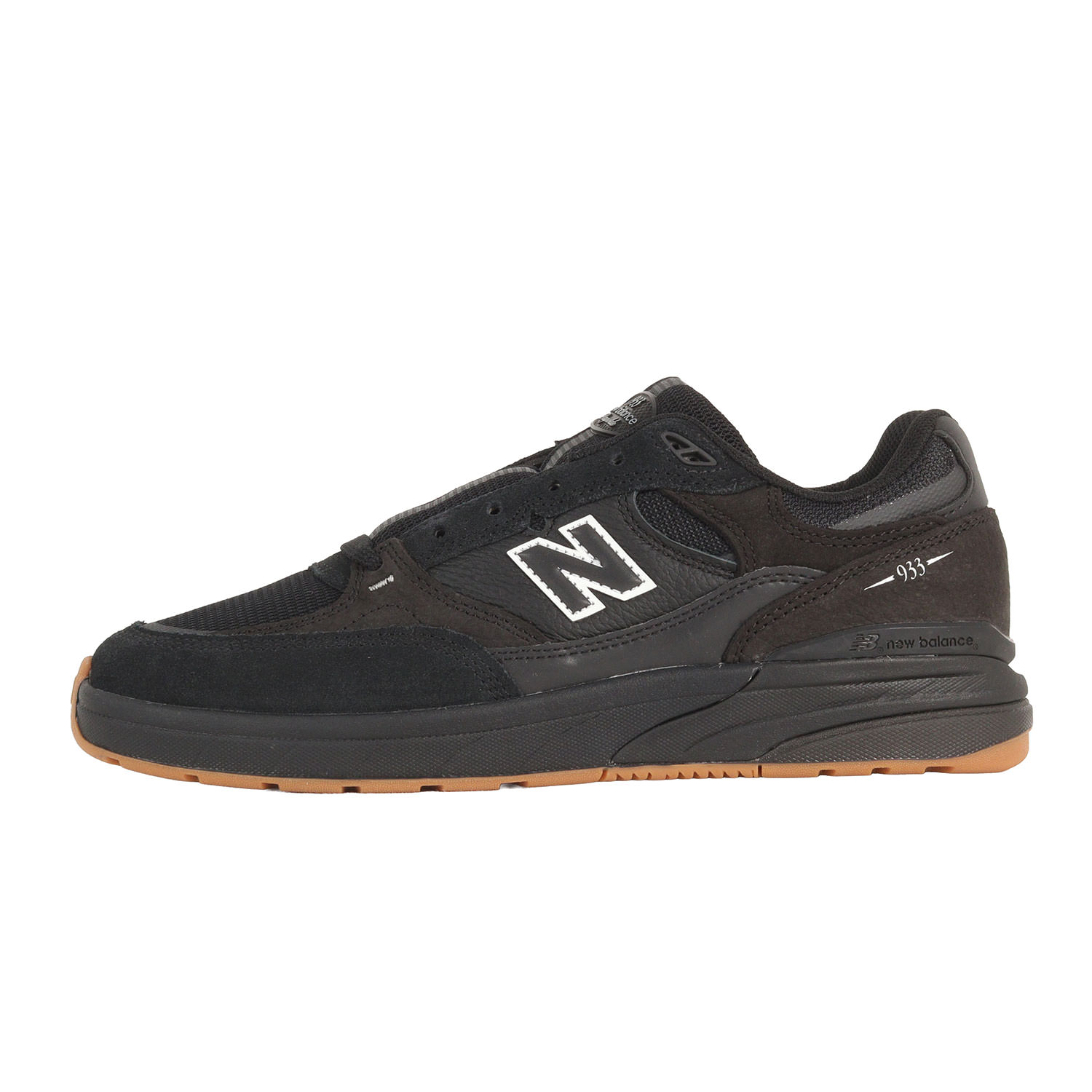 アイテム紹介 ブランド名 NEW BALANCE(ニューバランス) リリース時期 2025年秋冬 正式タイトル NM933 NAP 素材 レザー スウェード メッシュ 商品説明 スケートライン“NUMERIC”からリリースされたプロライダー...