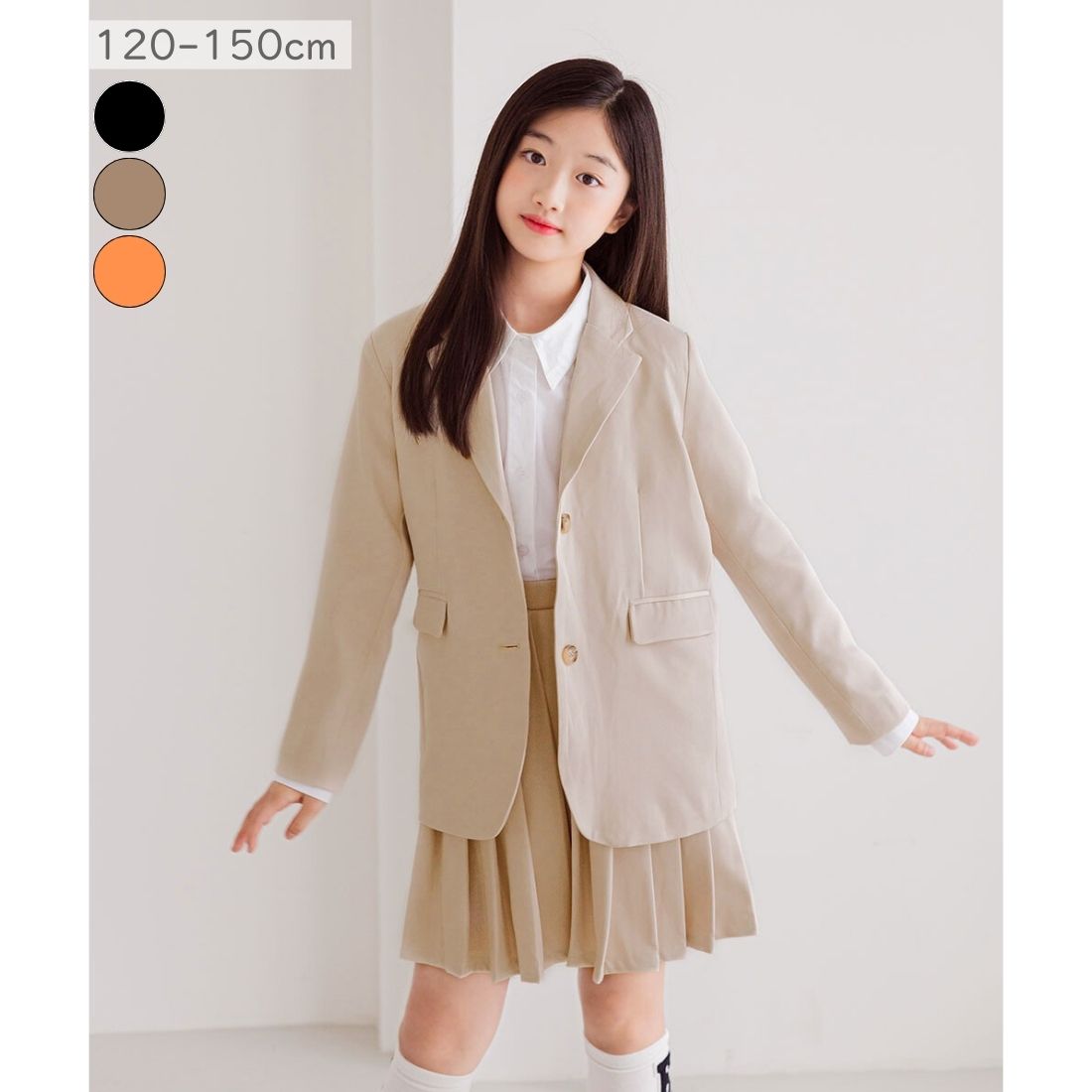 --------------------------------- 上品さを意識した フォーマル セットアップ --------------------------------- きちんと感とやわらかな印象の両立を意識した、 ジャケットとプ...