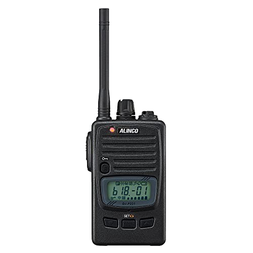 *防水コネクタの採用で外部マイク接続時も防水性が損なわれません。*屋外現場作業や屋内の工場内や店舗内などでの業務連絡用に適しています。*色:ブラック*幅(mm):54*奥行(mm):28.5*高さ(mm):92*アンテナ長(mm):76*製...