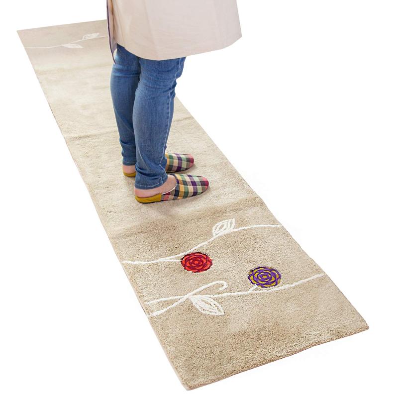 オカ(OKA) エトフ キッチンマット 約50×240cm (ベージュ)サイズ:約50cm×240cm(マットの高さ 約10mm)素材:アクリル90%・綿10%裏面滑り止め加工丸洗い可能(洗濯ネット使用)生産国:中国飛び乗ったりすると、すべ...