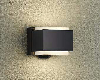 LEDユニットフラット形(径75mm) 4.3W(GX53-1) 電球色／2700Kステンレス板 黒塗装アクリル 乳白(マット)巾152 高134 出146mm1.3kg●点灯照度調節機能付(暗・明)●点灯保持時間60秒●AC100V●ラン...