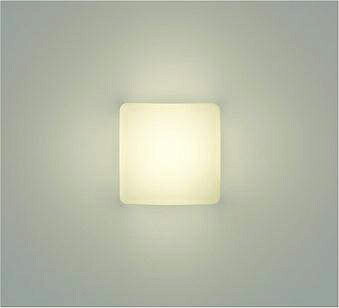 LED 4.6W 電球色／2700Kシリコン 白径□135 出100mm0.5kg●密閉型●AC100V●光束維持時間40,000時間●調光器併用不可●8VA定格光束 380 lm消費電力 4.6 W固有エネルギー消費効率 82.6 lm/...