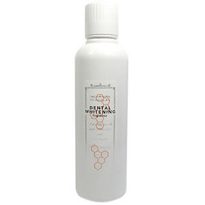 　 ※パッケージデザイン等は予告なく変更されることがあります。予め御了承下さい。 　 特徴 くちゅくちゅペッで 健康で美しい歯に！ ●20秒の口内エステ ●洗浄成分のホワイトパウダー(炭酸水素Na)とフィチン酸のダブルパワーで、歯の汚れを浮...