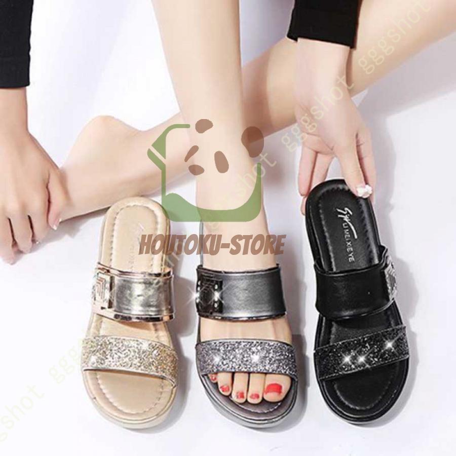 サイズ：22.5cm-25.5cmカラー：ブラック、ゴールド、シルバーアッパー素材：pu ヒール：ウェッジソール○靴底は優秀な静止摩擦と安定性を提供し、歩く時の安全性を向上。○履きやすくて、歩きやすい！大人綺麗魅せミュール○オープントゥデザ...