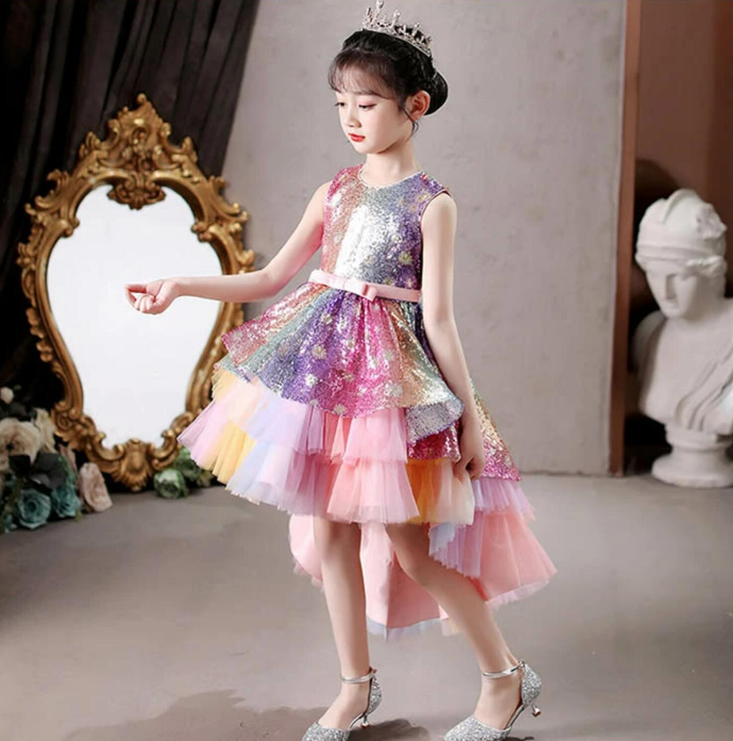 素材 ポリエステル、など カラー ドレス 注意事項 △スパンコールは元々取れやすい素材です。予めご了承ください。 △商品写真はできる限り実物の色に近づけるよう加工しておりますが、 お客様が使用するパソコンのモニター設定や部屋の照明により多少...